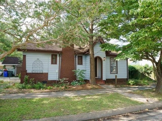 1009 E Leicester Ave, Norfolk, VA 23503