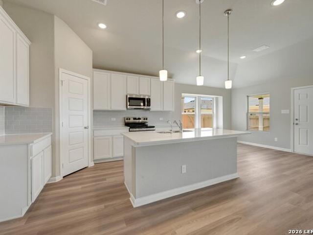 1009 Eagle Crossing
