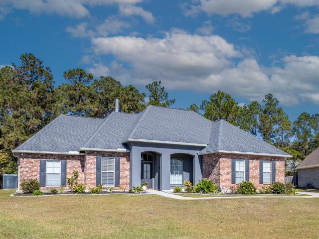 1009 Forest Ridge Loop, Pearl River, LA 70452 | Compass