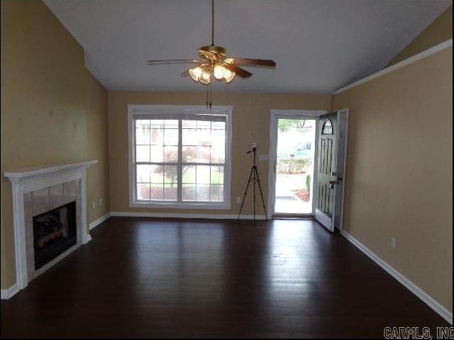 1009 Foxwood Drive