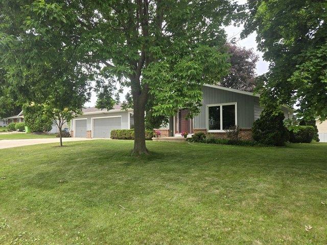 1009 Georgetown Ter, Beaver Dam, WI 53916