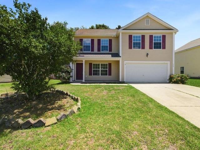 1009 Golden Aspen Dr, Moncks Corner, SC 29461