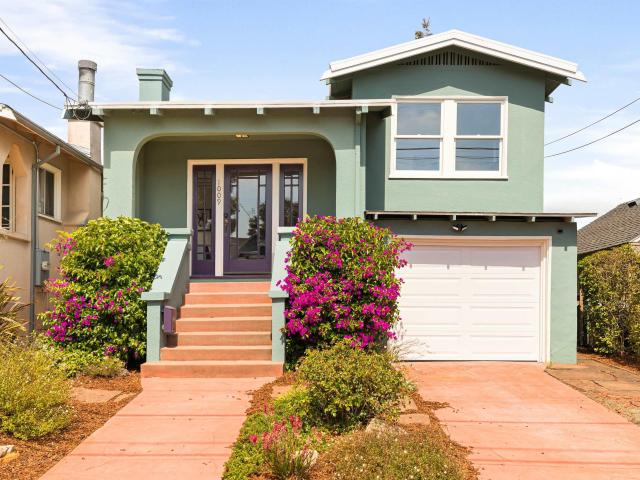 1009 Key Route Blvd