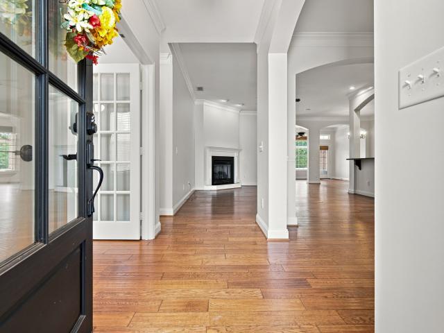 1009 Larkwood Dr