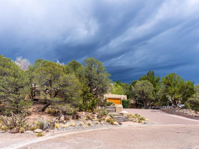 1009 Paseo De La Cuma