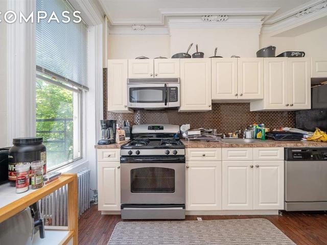 1009 Park Ave 2, Hoboken, NJ