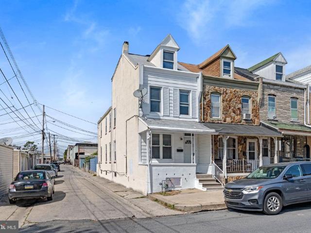 1009 Pike Street