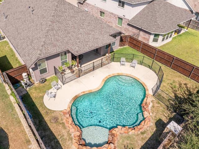 1009 Prairie Heights Drive