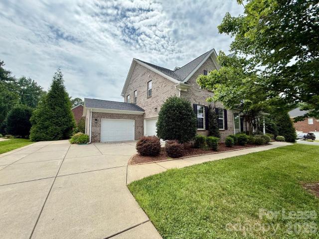 1009 Providence Forest Drive