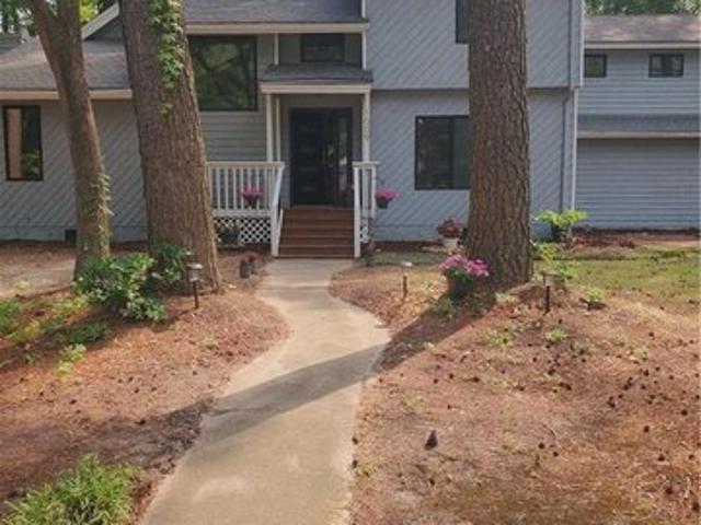 1009 Ranchero Rd, Virginia Beach, VA 23456