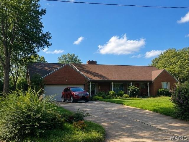 1009 Ridge Top Dr, Dexter, MO 63841