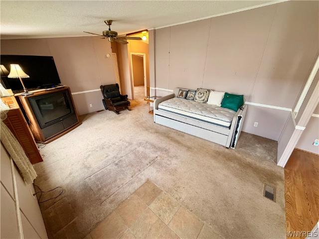 1009 Ridgewood