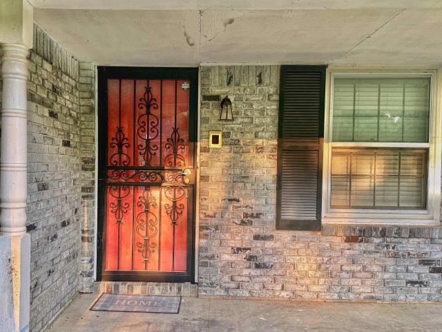 1009 Ridgetop Dr