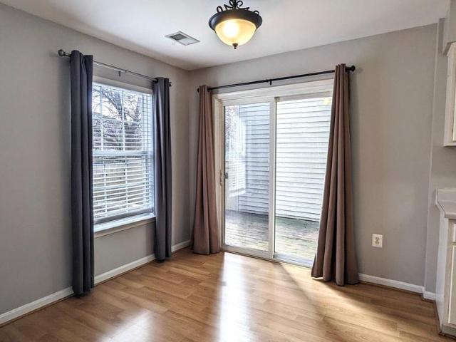 1009 Robin Hill Terrace