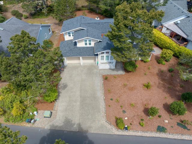 1009 royal saint george dr