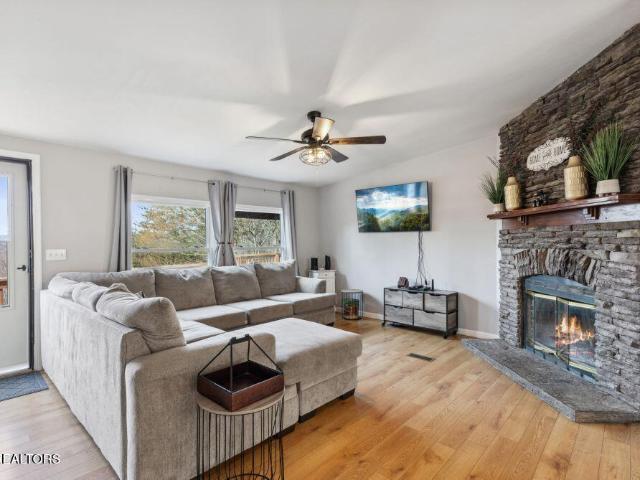 1009 Sumac Court
