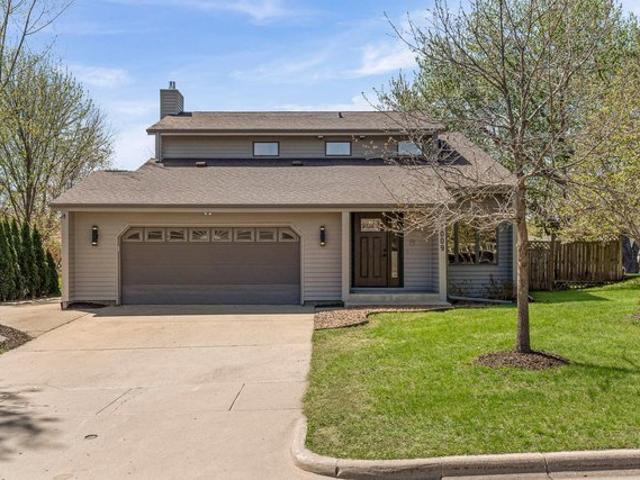 1009 Sunrise Ct, Onalaska, WI 54650