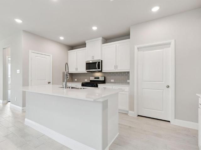 1009 Santa Lucia Drive