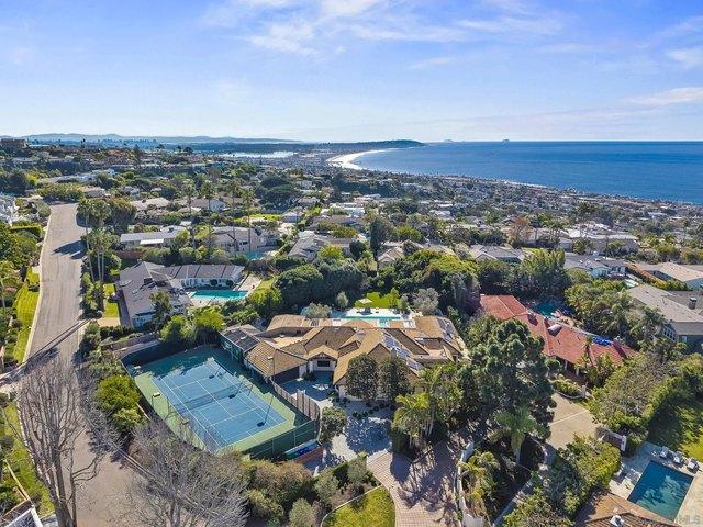1009 Solymar Dr, La Jolla, CA 92037