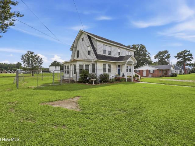 1009 Us Hwy 158 W
