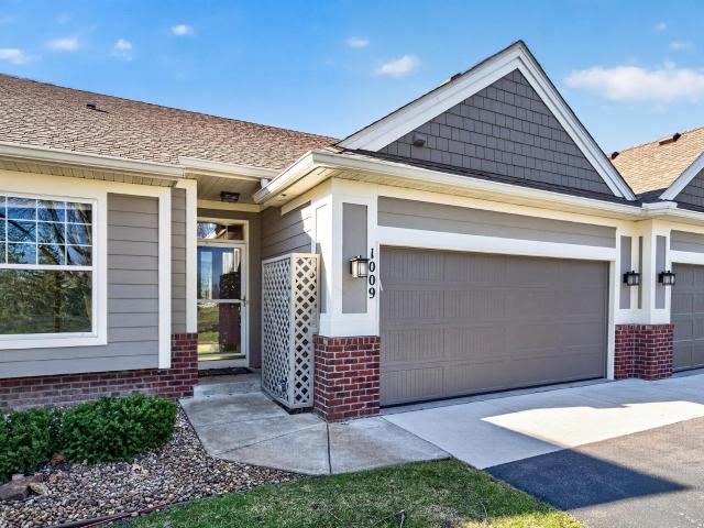 1009 Victoria Greens Blvd, Victoria, MN 55386 | MLS #7055 | Compass