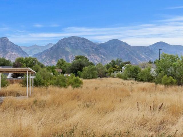 1009 W 2000 St N, Provo, UT 84604
