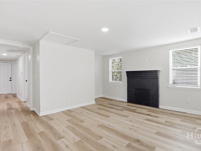 1009 W 52nd St, Savannah, GA 31405 | MLS #SA353209