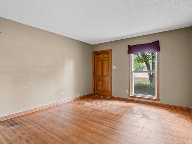 1009 Woodland Park Road