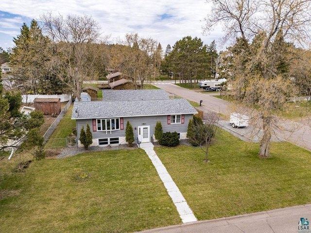 1009 15th St, Cloquet, MN 55720