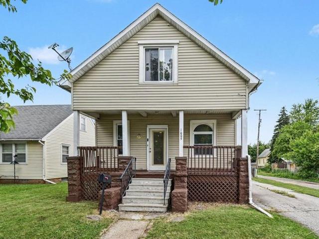 1009 22nd St, Bay City, MI 48708