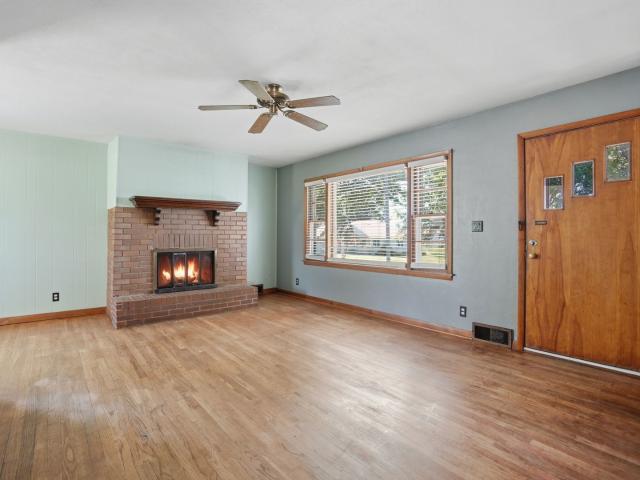 1009 38th Avenue