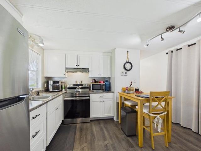 10003 Granada Bay, Boynton Beach, FL 33436
