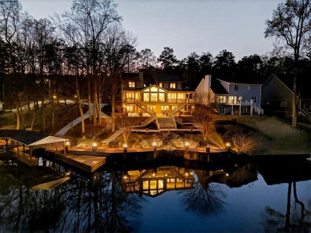 10003 Lakeview Pkwy, Villa Rica, GA 30180 | MLS #7737