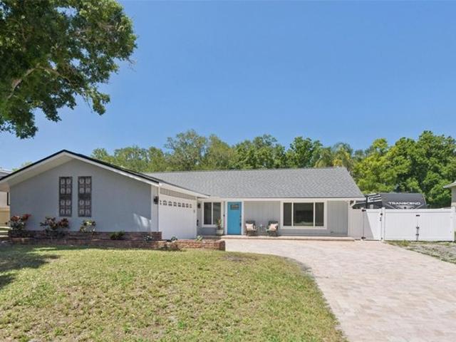 10000 West Bay St, Seminole, FL 33776