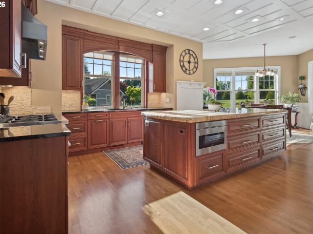 10000 NE 114th Cir, Vancouver, WA 98662 | MLS #272504