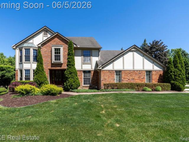 10000 Red Maple Drive