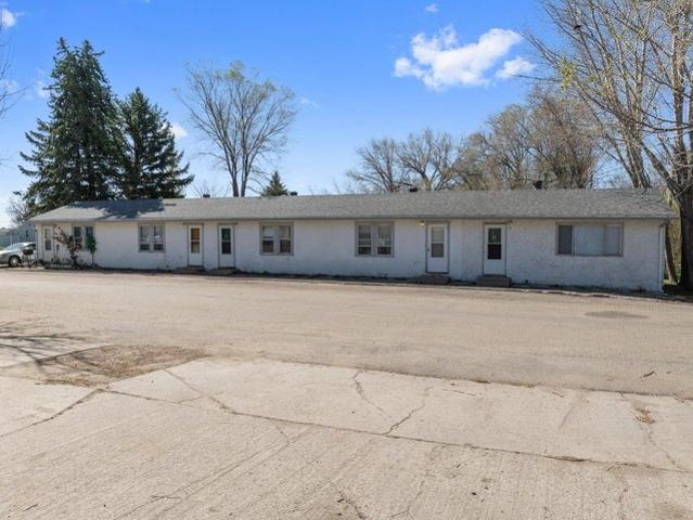 1000/100 rd St, Minot, ND 58701