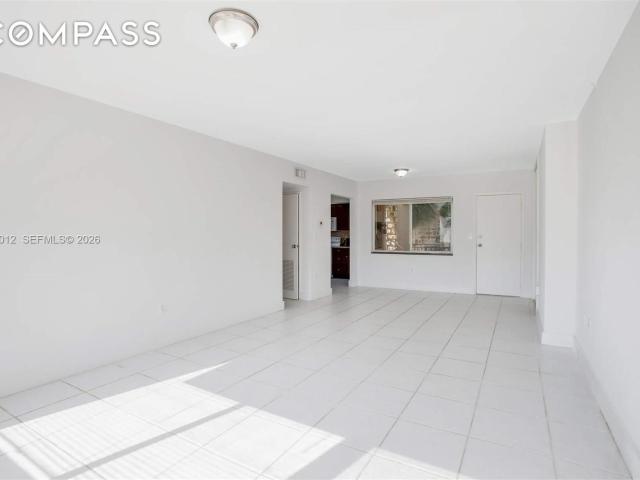 10001 W Bay Harbor Dr 208, Bay Harbor Islands, FL