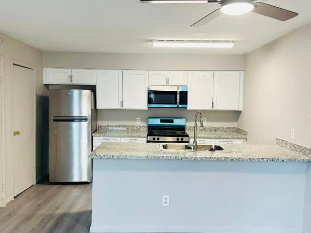 10001 Westpark Dr, Unit 86, Houston, TX 77042 | MLS #71396
