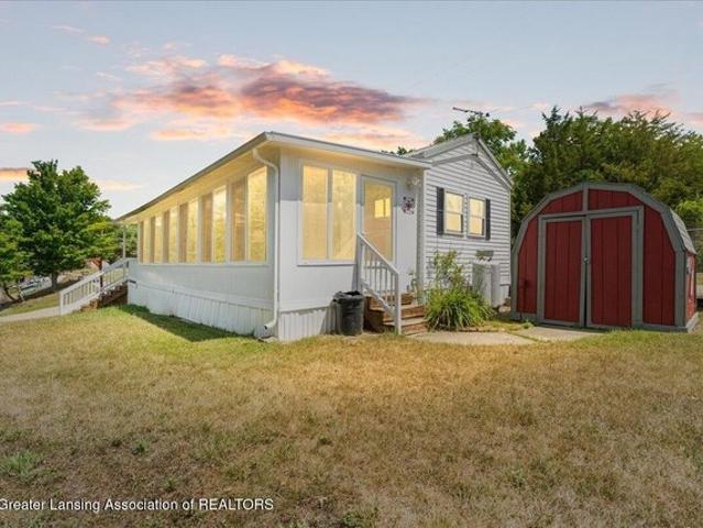 10001 E Goodall Rd Unit 414, Durand, MI 48429