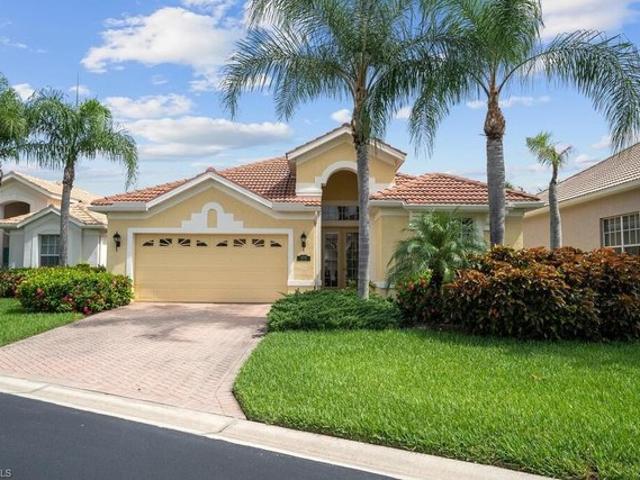 10001 Isola Way, Miromar Lakes, FL 33913