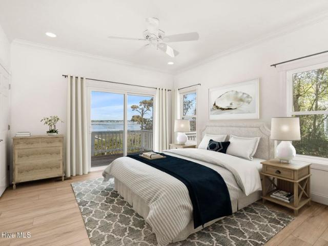 10002 Coast Guard Road, Emerald Isle, US, NC