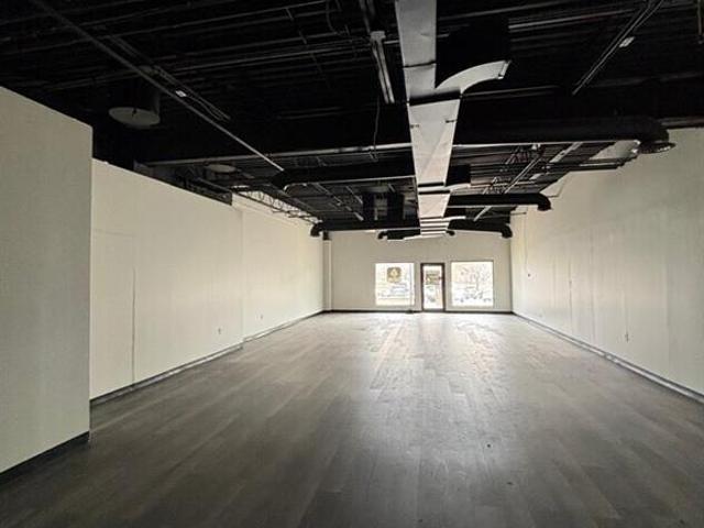 10002 N Ambassador Drive