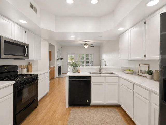 10004 Sandwedge Court