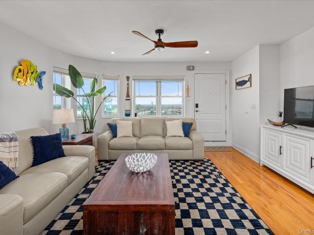10004 Shore Front Parkway 22B
