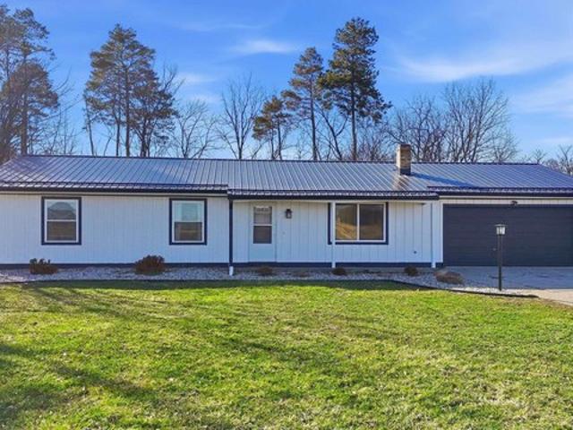 10005 Bethel Rd, Fort Wayne, IN 46818