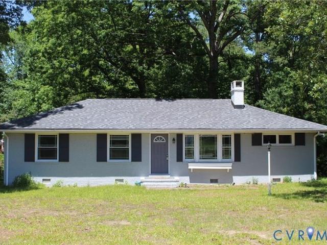 10008 Dakins Dr, North Chesterfield, VA 23236
