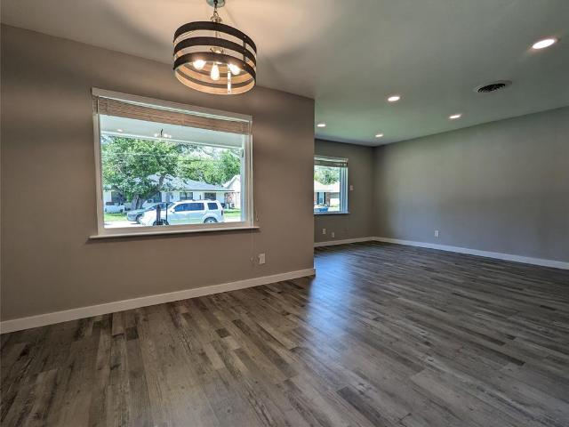 10008 Olmos Drive