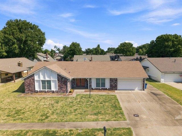 10009 E 40th St, Tulsa, OK 74146