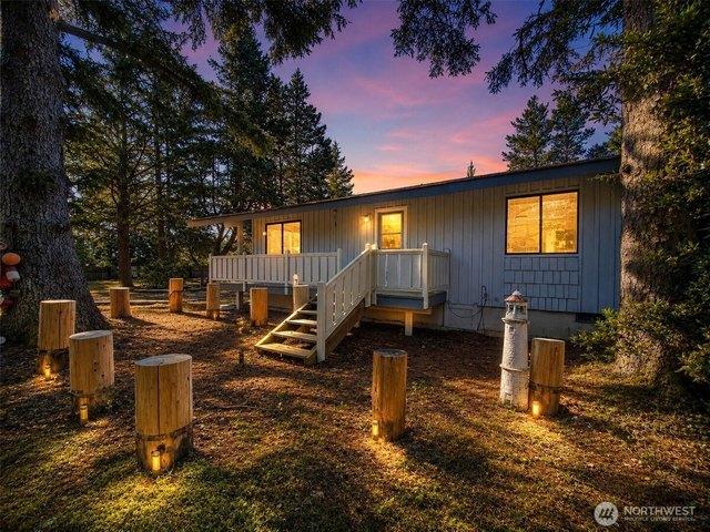 1000 MT Olympus Ave SE, Ocean Shores, WA 98569